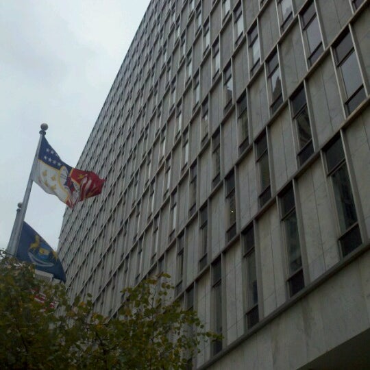 Chase Bank - Downtown Detroit - 13 tips