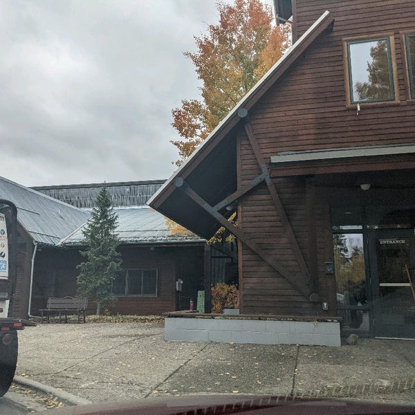 Breckenridge Ice Rink - 189 Boreas Pass Rd.