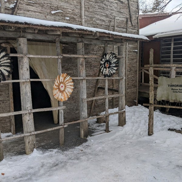 Wendake Village Traditionnel Huron - Other Great Outdoors in Wendake