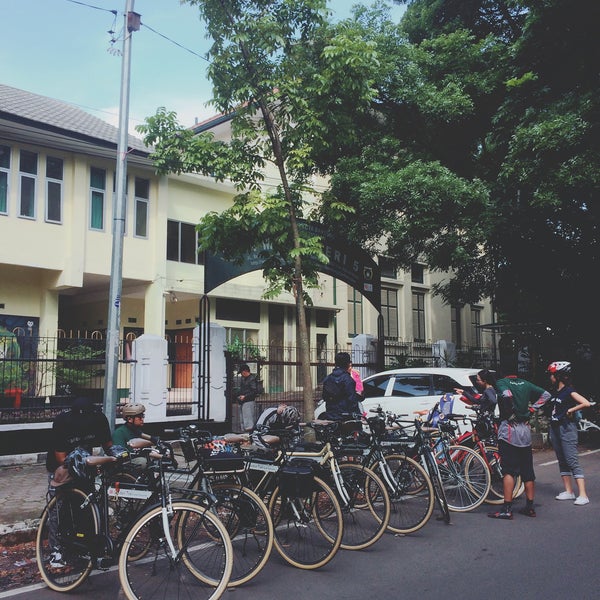 Taman Musik Centrum - Jalan Belitung