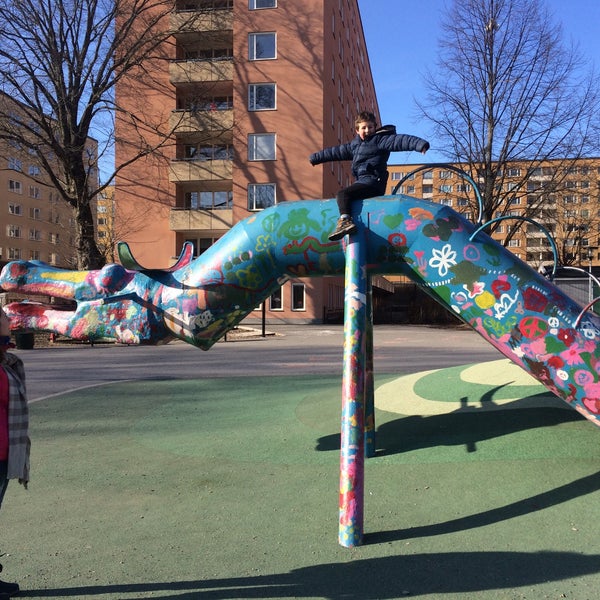 Drakenbergsparken - Playground in Stockholm