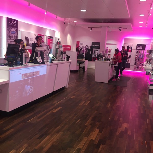 T-Mobile - Mobile Phone Store in Orlando