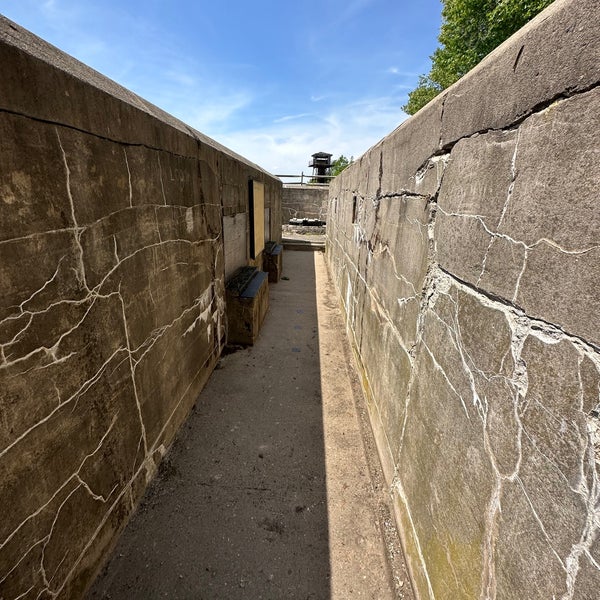 Fort Mott State Park - 454 Fort Mott Rd