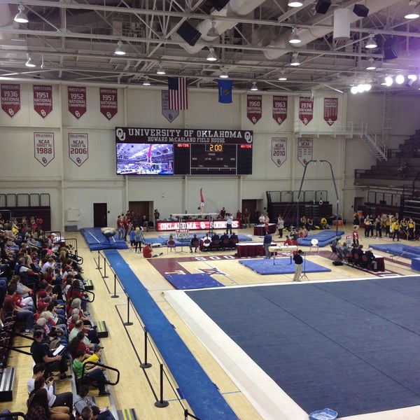McCasland Fieldhouse - College Stadium