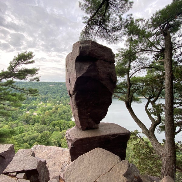 Balanced Rock - Hiking Trail in Baraboo