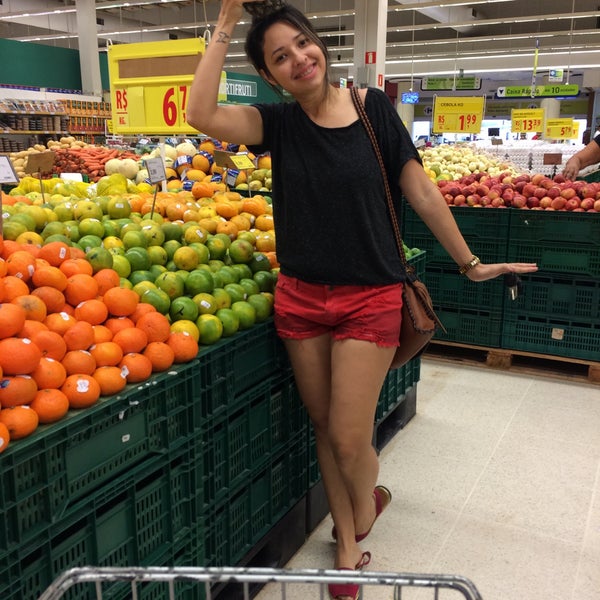 Extra Hiper (Now Closed) - Capim Macio - 104 tips from 5238 visitors