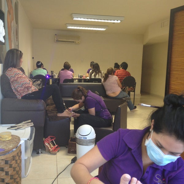 Shio Nails Olivares - Hair Salon in Hermosillo
