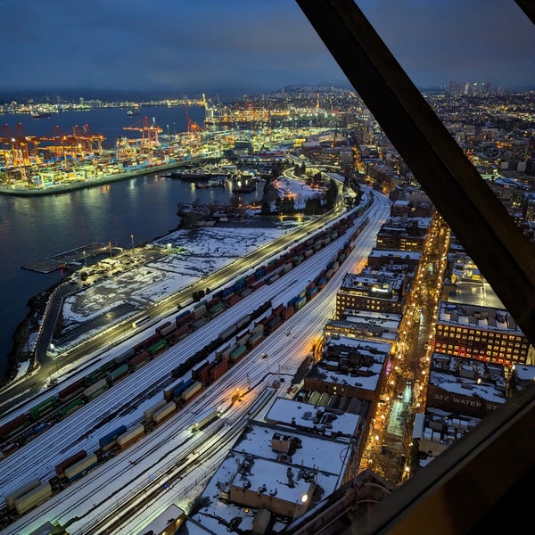 Top of Vancouver Revolving Restaurant - Downtown Vancouver - 21 tips ...