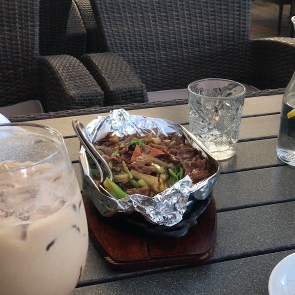 Devyni drakonai - Chinese Restaurant in Šnipiškės