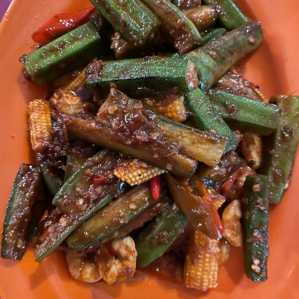 Rung Reang Thai Food Restaurant - 30 tips