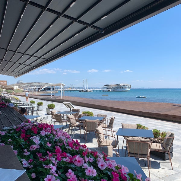 4 Stinet - Italian Restaurant in Durrës