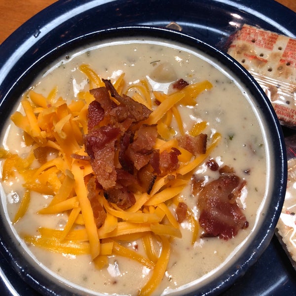 Famous Dave's - 30 tips from 1835 visitors