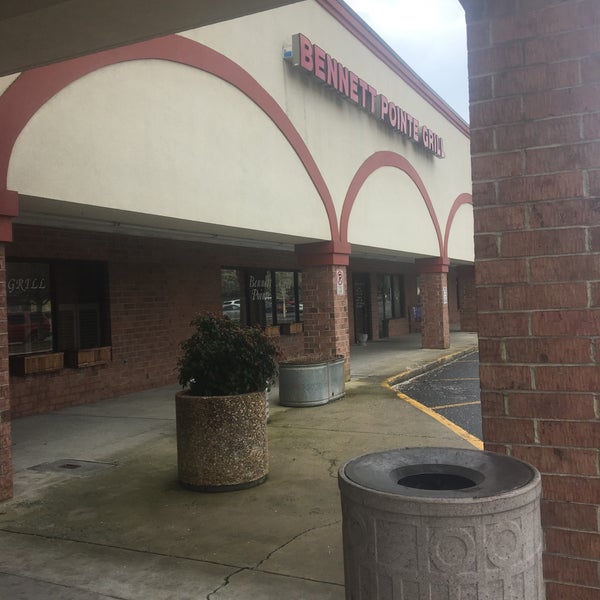 Photos at Bennett Pointe Grill - American Restaurant in Durham