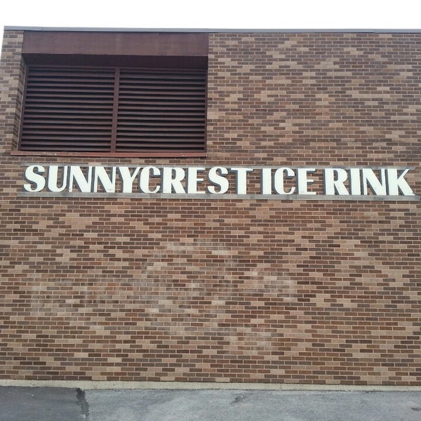 Sunnycrest Ice Rink - Skating Rink