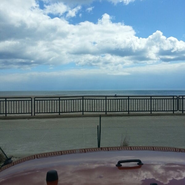 Hampton Beach State Park - 160 Ocean Blvd