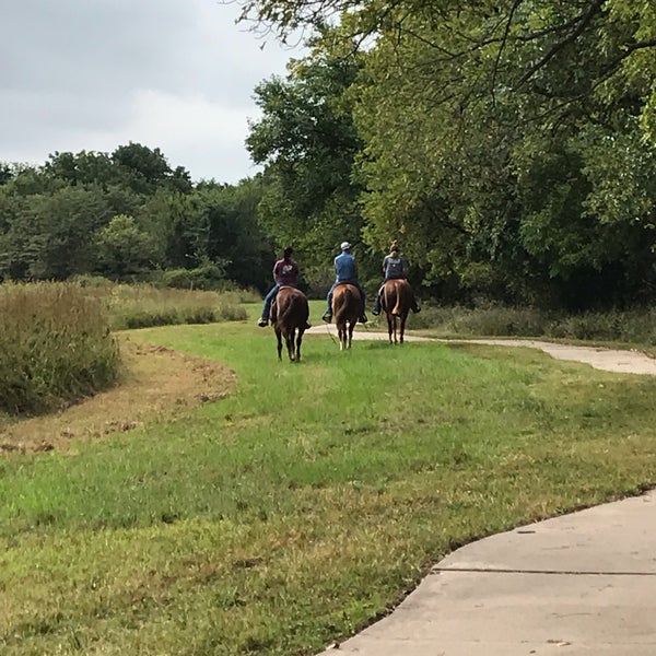 Pawnee Prairie Park - Park in Wichita