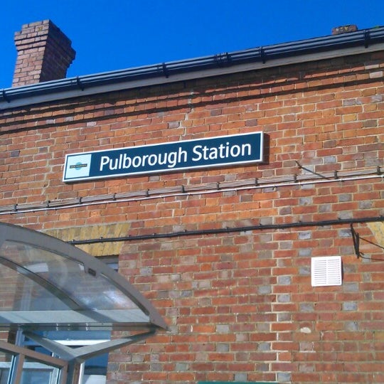 Pulborough Railway Station (PUL) - Pulborough, West Sussex