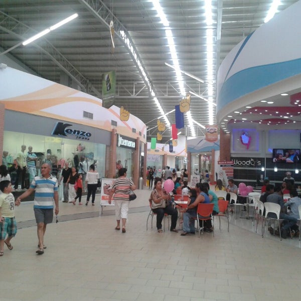Centro Comercial Único Outlet - Shopping Mall