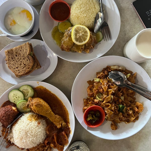 Photos at Pak Li Kopitiam - Seksyen 7 - Shah Alam, Selangor