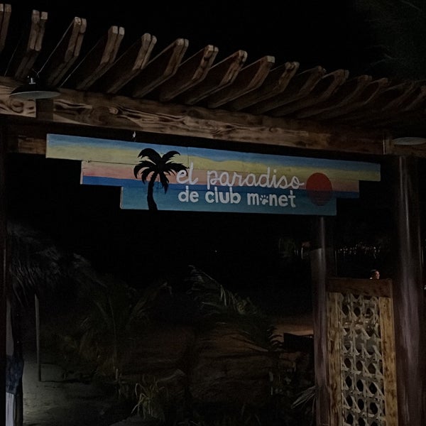 Club Monet - 90 visitors