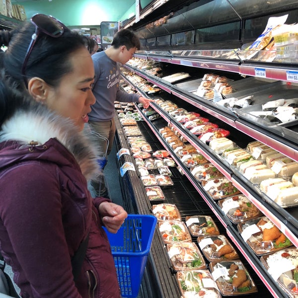 Nijiya Market - Japantown - 72 tips from 6303 visitors