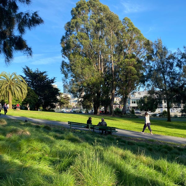 Photos at Jefferson Square Park - Cathedral Hill - 17 tips