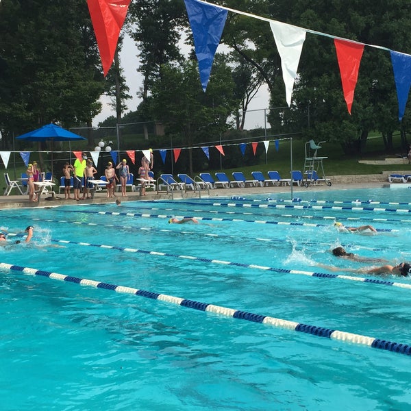 Cedar Rapids Country Club - 3 tips from 315 visitors