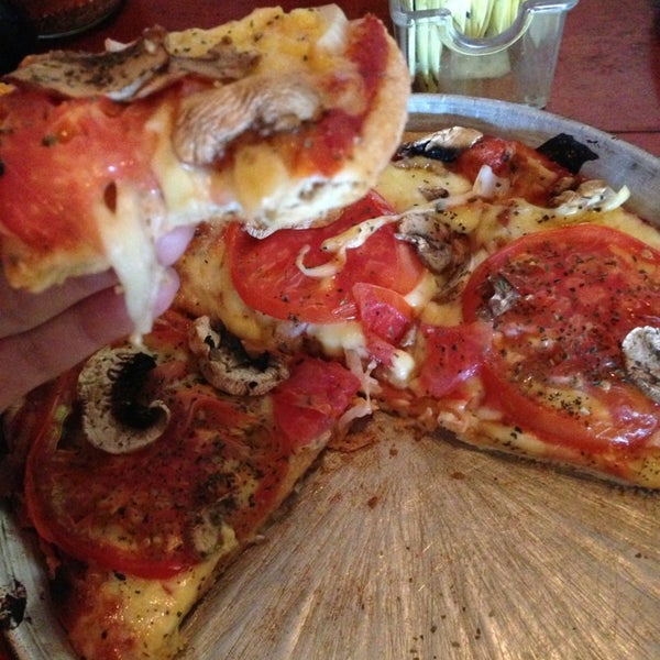 El Portón Rojo - Pizza Place