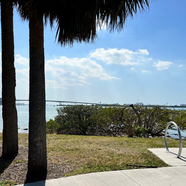 Seminole Boat Ramp - Boat or Ferry