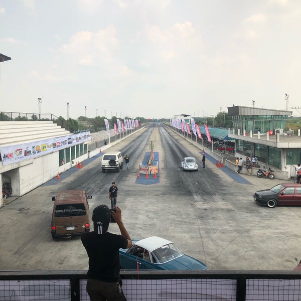 Bangkok Drag Avenue - Race Track