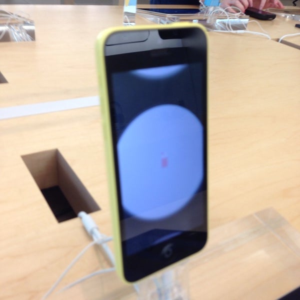 Photos at Apple Towson Town Center - Towson, MD