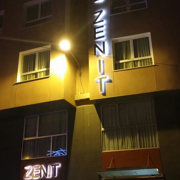 Zenit Hotel Murcia - San Pedro - Plaza San Pedro, 5 y 6