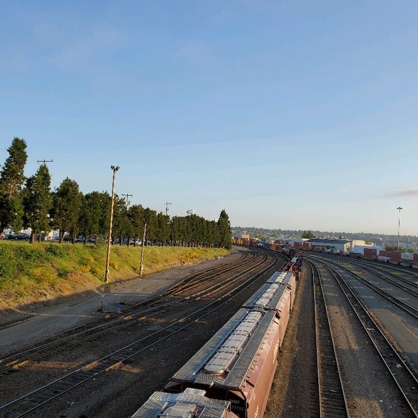 Photos at BNSF (Balmer Yard) - Interbay - 4 tips