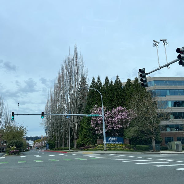 Carillon Point - 4100 Carillon Pt