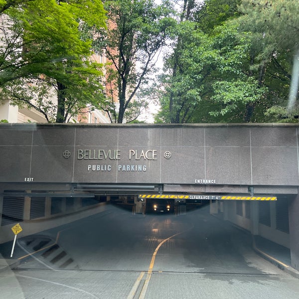 Bellevue Place - 2 tips