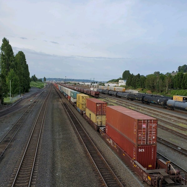 Photos at BNSF (Balmer Yard) - Interbay - 4 tips