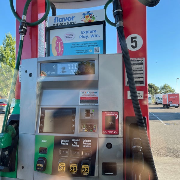 Safeway Fuel Station - Downtown Renton - 8 tips from 410 visitors