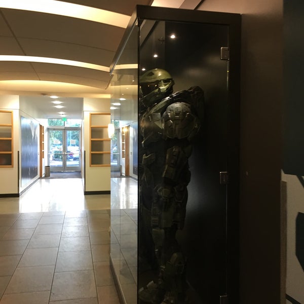 Microsoft - RTC Bldg 4 - Downtown Redmond - 7332 166th Ave NE