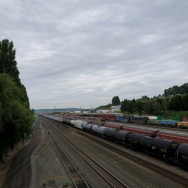 Photos at BNSF (Balmer Yard) - Interbay - 4 tips