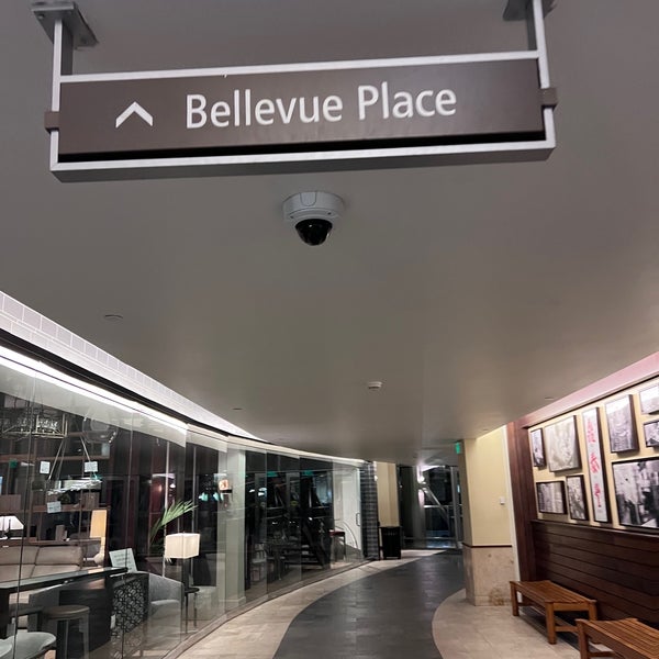 Lincoln Square - Bellevue, WA