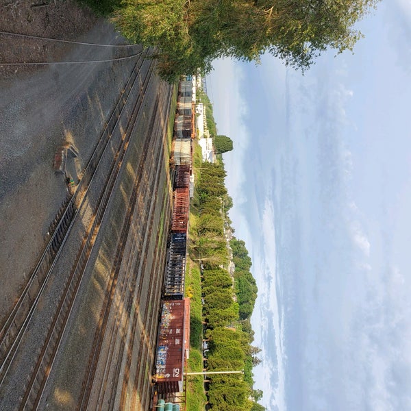 Photos at BNSF (Balmer Yard) - Interbay - 4 tips