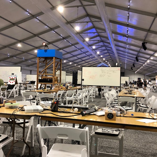 Microsoft Sports Field (Now Closed) - Overlake - 4 tips from 604 visitors