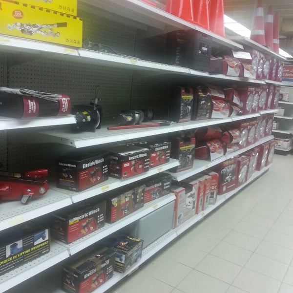 Photos at SACO WORLD | عالم ساكو - Mall of Dhahran مجمع الظهران - 94 tips