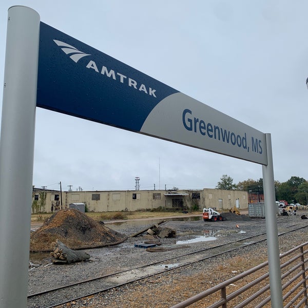 Greenwood Amtrak Station - Rail Station in Greenwood