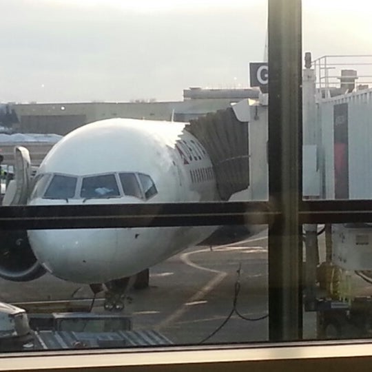 Gate G3 - Airport Gate in Minneapolis