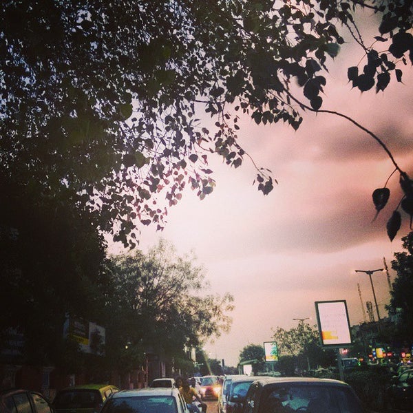 Sector-10 Market Dwarka - New Delhi, Delhi