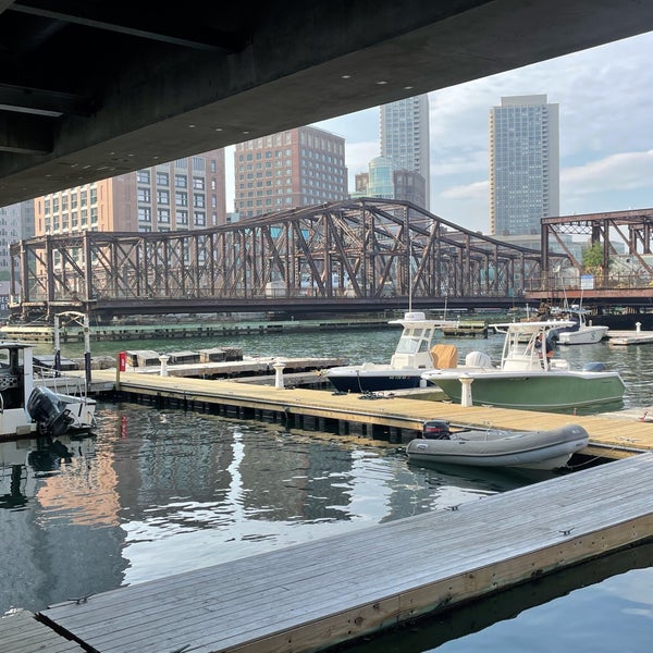 Fan Pier Park - Seaport District - 0 tips