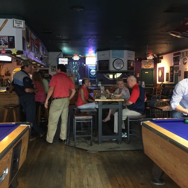 Miss Darla's - Karaoke Bar