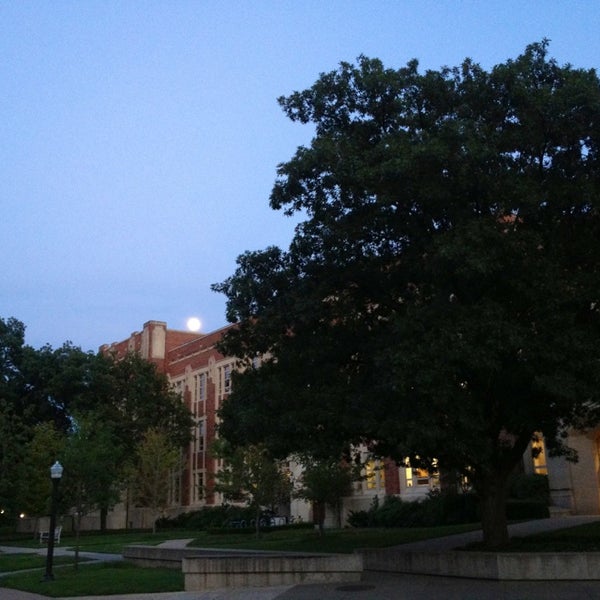 Nielsen Hall - 4 tips from 296 visitors