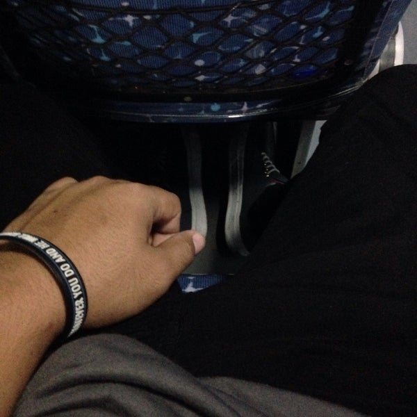 Genesis Transport Bus Terminal - Bus Line in Balanga City